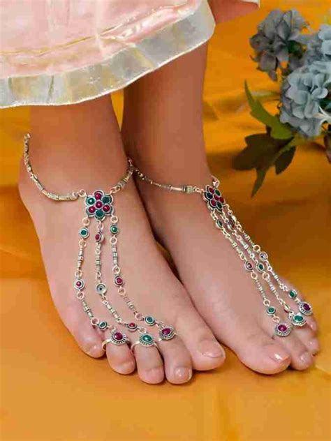 5 Different Types Of Anklets That You Cant Miss This Diwali Fashionmate Latest Fashion