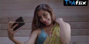 Nikhita Chopra Lesbian Scene In Khul Ja Sim Sim Tnaflix Com