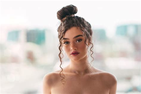 Grace Pecoraro Female Model Donna Baldwin Agency