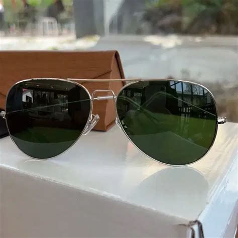 Sunglasses 운전기사썬그라스 버스전용선그라스 버스기사용썬글라스 편광선글라스 자외선차단선글라스 On Bunjang Global Site