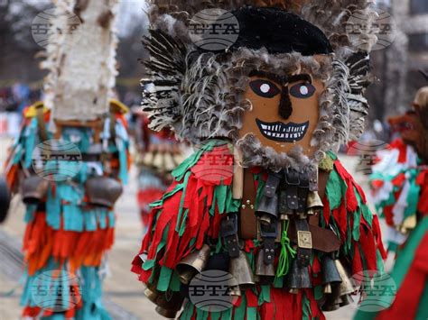 Над 12 000 участници се очаква да пристигнат в Перник за фестивала Сурва Утро