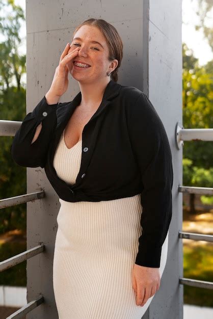 Free Photo Side View Woman Posing Outdoors