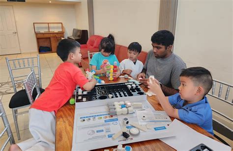호주에서 교육중인 큐브로이드 글로벌 교육 현장