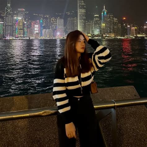 Elena Liu Tingyu 13 Threads Say More