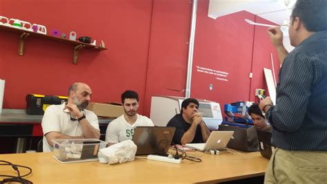 Así Avanzan Las Clases De Arduino Secretaría De Educación Y Empleo De