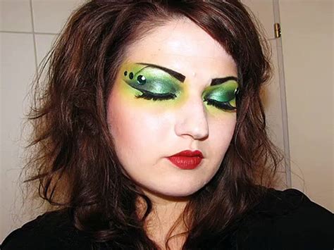 Green Witch Makeup