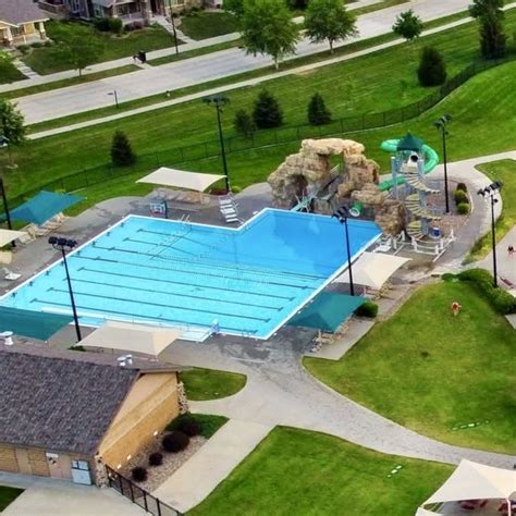 Cascade Falls Aquatic Center Ankeny Iowa