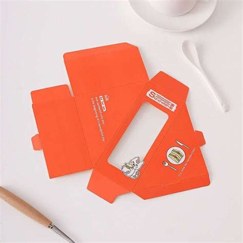 Custom Triangle Boxes Free Shipping