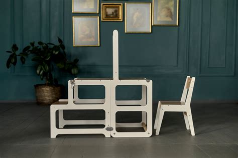 Стіл Монтессорі Дитячий столик трансформер для творчості 3 в 1 деревяний Башта 3 зі