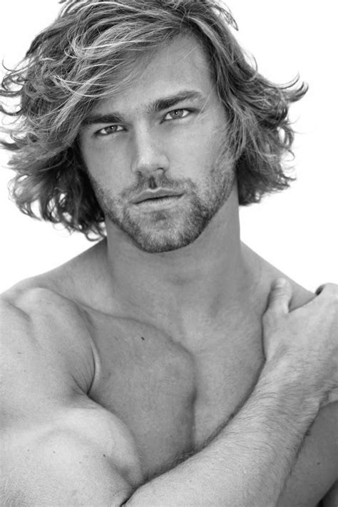 Le Portrait Du Superbe Cole Monahan Blonde Guys Long Hair Styles Men