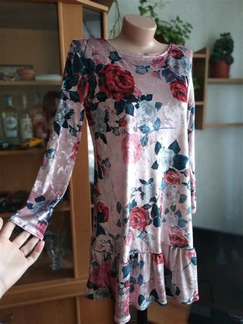 Велюрове плаття — ціна 400 грн у каталозі Короткі сукні Купити жіночі речі за доступною ціною на