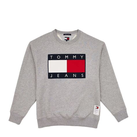 Tommy Hilfiger goes into the archive | HIGHXTAR.