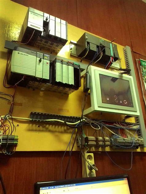 Mengenal Plc Programable Logic Controler ~ Teknofa
