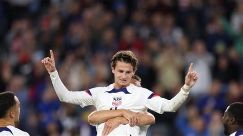 Brenden Aaronson Hits The Gym To Boost Career In Europe As Usa