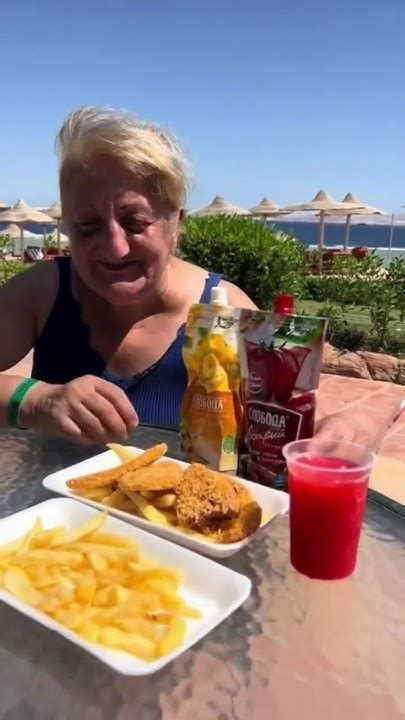 თქვენ რომელი უფრო მოგწონთ 😂 Comedy Funnycomedy Memes გამოიწერეთარხი Funneypicture Youtube