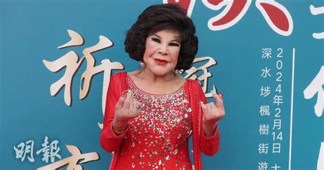 黃夏蕙情人節獲丈夫越洋視像送飛吻 過年後為自傳式電影選女角 23 12 20240214 SHOWBIZ 明報 Our