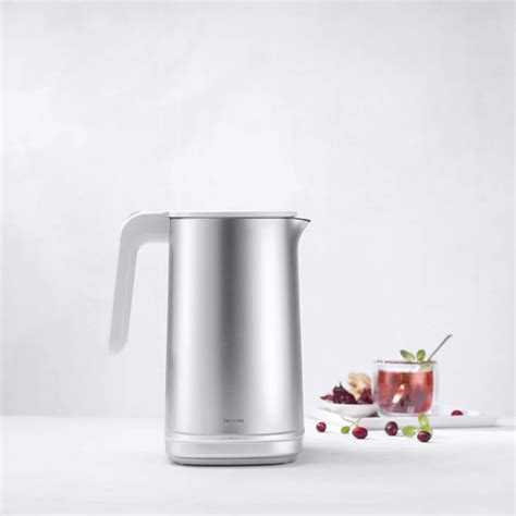 Купить Чайник электрический 1,5 л Zwilling Enfinigy Pro - цена: 15540 ...