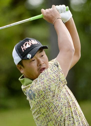 第2日、通算10アンダーで首位に立った小田孔明 ― スポニチ Sponichi Annex スポーツ