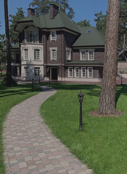 Ландшафтный дизайн Киев — сада участка двора ландшафта дачи