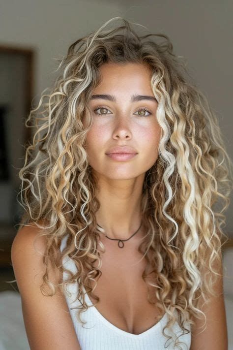 45 Natural Curly Hair Blonde Balayage Hairstyles For The Most Beautiful