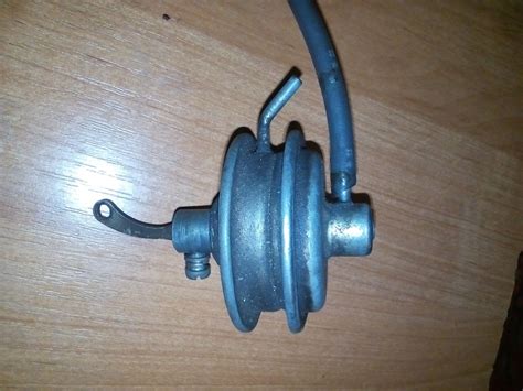 Вакуумный регулятор опережения зажигания — Toyota Corona (T150/160), 1 ...