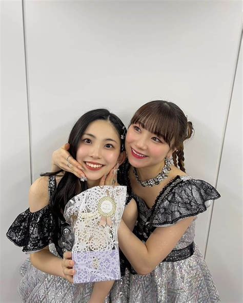 石田亜佑美さんのインスタグラム写真 石田亜佑美instagram 「🤎 2023 6 29 櫻井梨央ちゃんの1周年 おめでとうしたときの