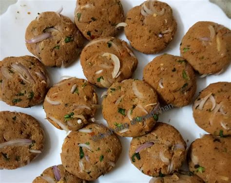 कायस्थों के यहां जो कबाब बनते हैं