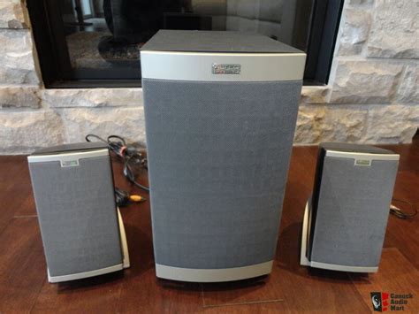 Altec Lansing 621 Three Speaker Computer Media Sound System Photo