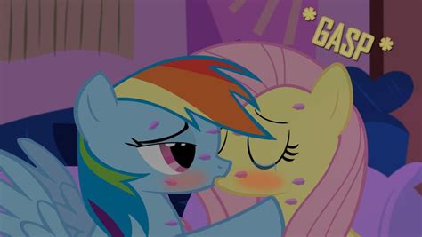 Flutterdash Kiss Dash Rainbow Dash Flutter