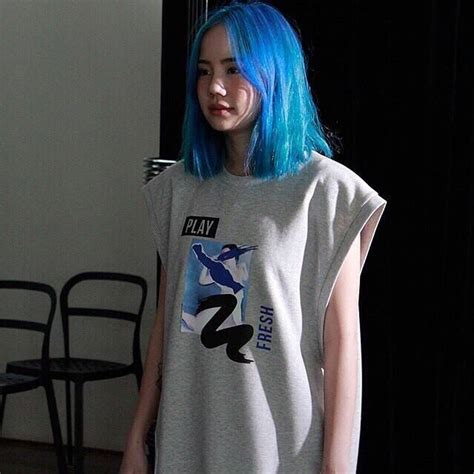 รวม 30 ทรงผมสั้น ประบ่า แสกกลาง หน้าเรียวยาว แถมอินเทรนด์สุดๆ