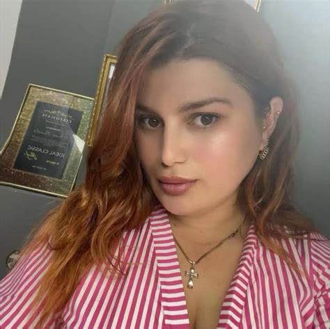 Praga ️ მალო აბაშიძე Facebook