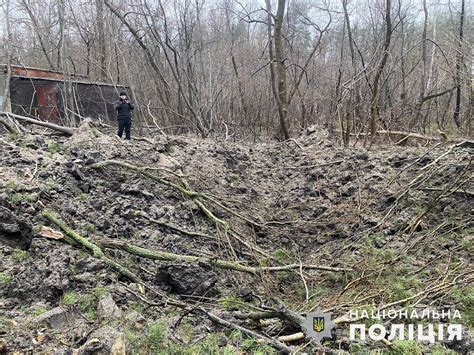 12 ударів по Донеччині поліція документує наслідки воєнної агресії росії За добу обстрілів