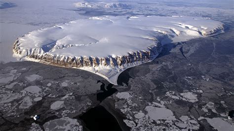 How A Melting Ice Sheet Could Actually Lower Sea Level In Some Places