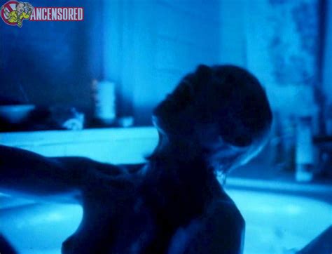 Naked Susan Tyrrell In Far From Home