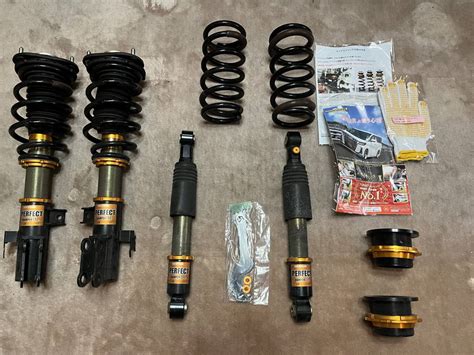 【傷や汚れあり】中古品 アルファード・ヴェルファイア（30系）ayh30w 車高調キット1台分 アルファード アクシススタイリング