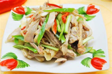 正宗新疆椒麻鸡PK大比拼我三招致胜 口味