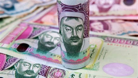 Төрийн албан хаагчдын ажилласан хугацааны нэмэгдлийг жил тутам олгодог