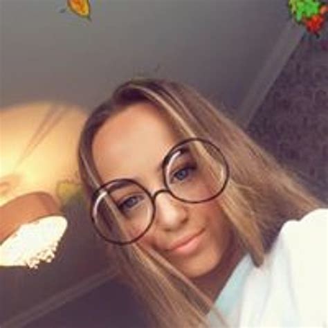 Stream Isabelle Phoenix Music Listen To Songs Albums Playlists For
