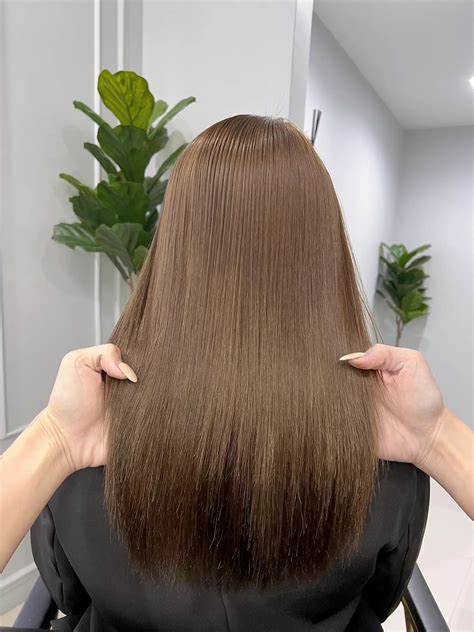 รีวิว…ยืดเคราตินพร้อมทำสี ช๊อก🍫โกแลต แกลเลอรีที่โพสต์โดย Work Salon Lemon8