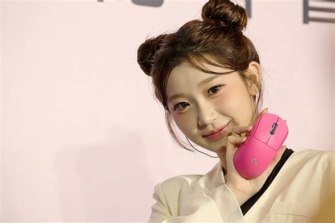 李珠珢以商務甜心與電競妖精形象出任 Logitech 與 Logitech G 雙品牌年度代言人 Xfastest News