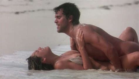 Kelly Brook Nude In Movie Survival Island Aka Three Part Tnaflix