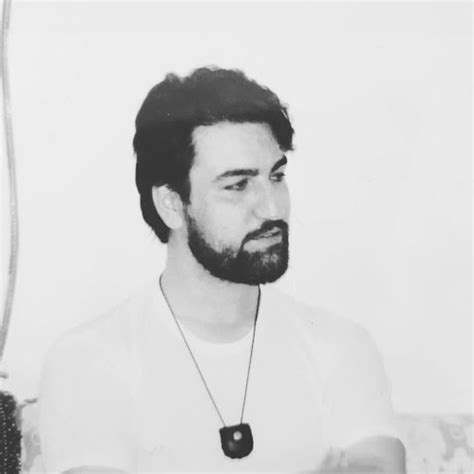 دانلود مداحی سید جواد ذاکر من حسینم که جهان { من حسینم که جهان واله و حیران من است }