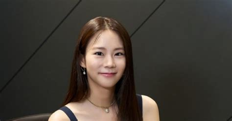 한승연 동안 얼굴 고민도 되지만 95 이상은 장점 [인터뷰]