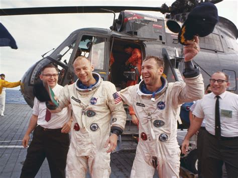 Apollo 13 Real Crew