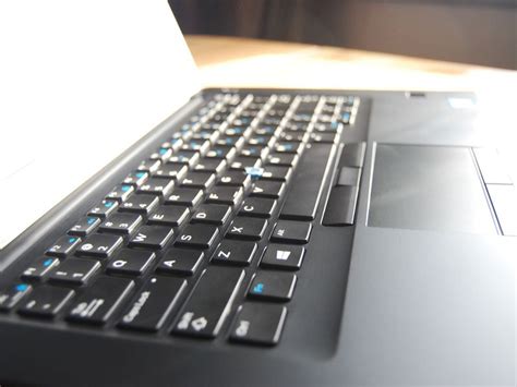 Dell Latitude 7490 Review Check Out That Battery Life Windows Central