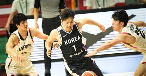 ‘확실한 男대표팀 에이스 이현중 일본 상대로 더블더블 맹활약···한국은 15점 차 승리