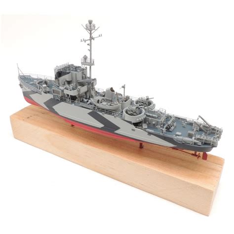 Admirable Class Minesweeper