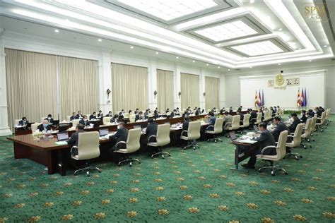 សម្ដេចតេជោ ហ៊ុន សែន អញ្ជើញដឹកនាំកិច្ចប្រជុំពេញអង្គគណៈរដ្ឋមន្ត្រី សារព័ត៌មាន នគរវត្ត