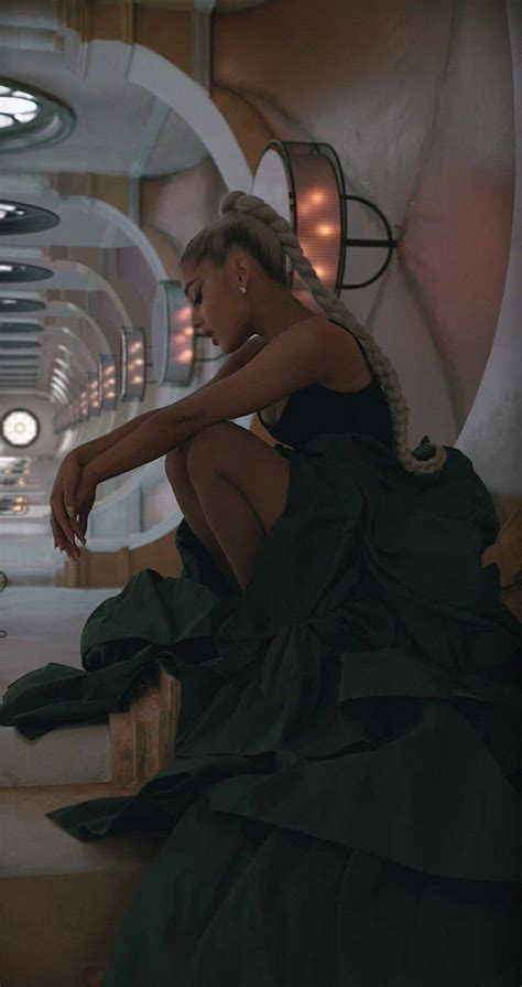 Ariana Grande No Tears Left To Cry Wallpapers Top Free Ariana Grande