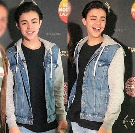 Pin By Titi On Alessio Celebs Fashion Drarry